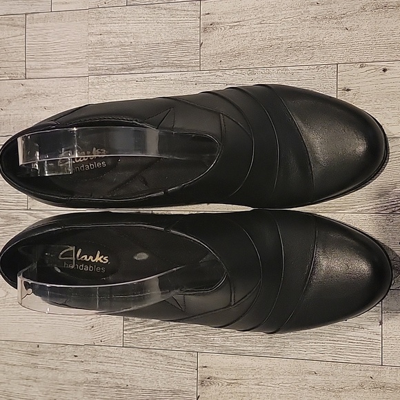Clarks | Shoes | Clarks Bendables Black Slip On Bootie Size 9 | Poshmark